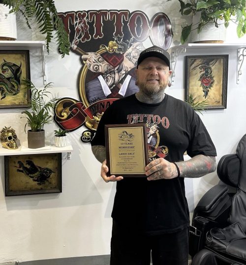 Lance – Tattoo Saloon